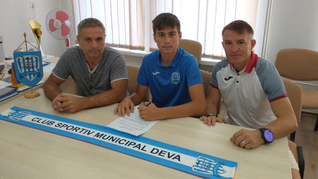CSM Deva, principala favorită la promovare din Seria 7 a Ligii 3