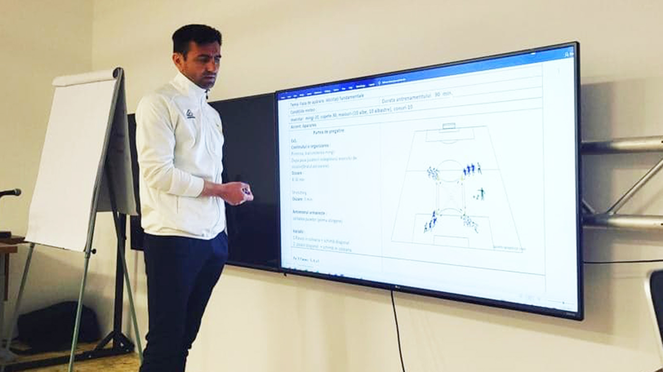 Romeo Surdu și-a luat Licența A de antrenor în Moldova