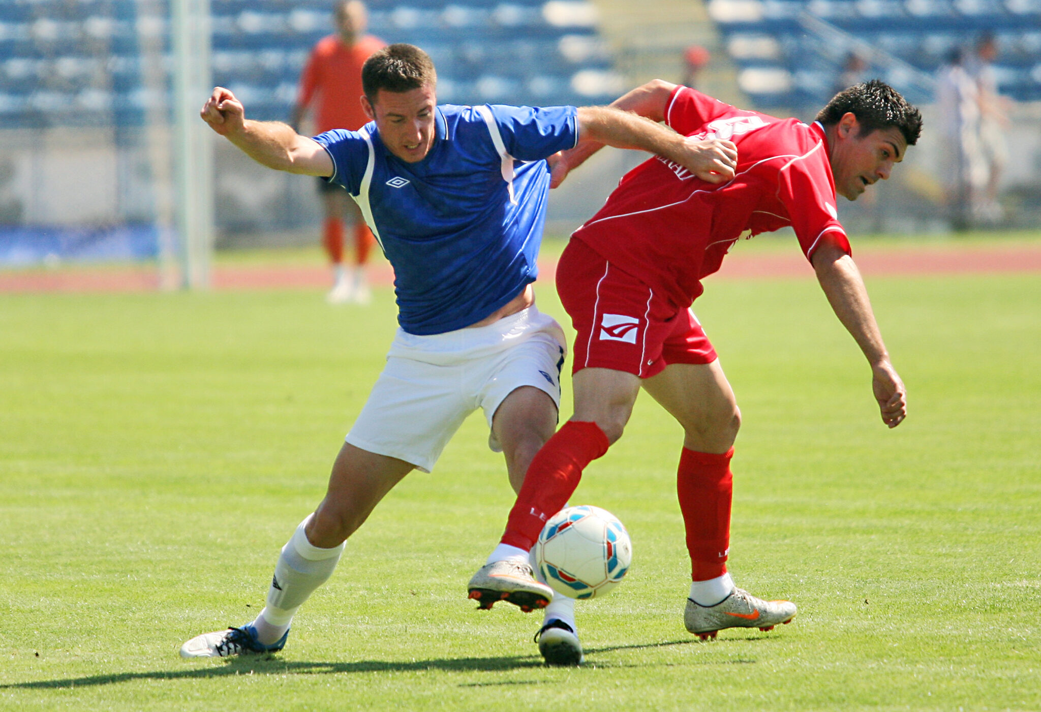 Răzvan Tincu are două promovări în cariera sa, ambele cu Iașiul