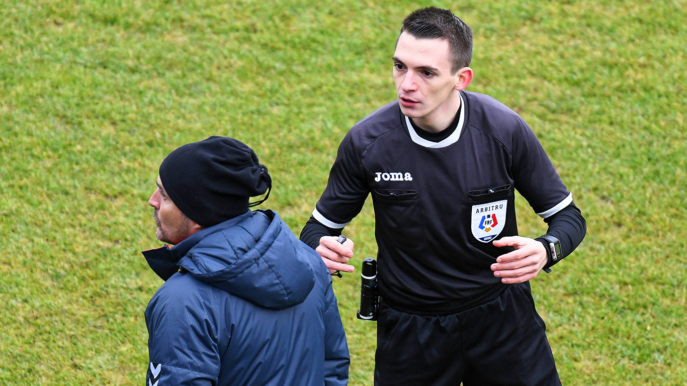 Ce l-a motivat pe Andrei Baciu să continue în arbitraj