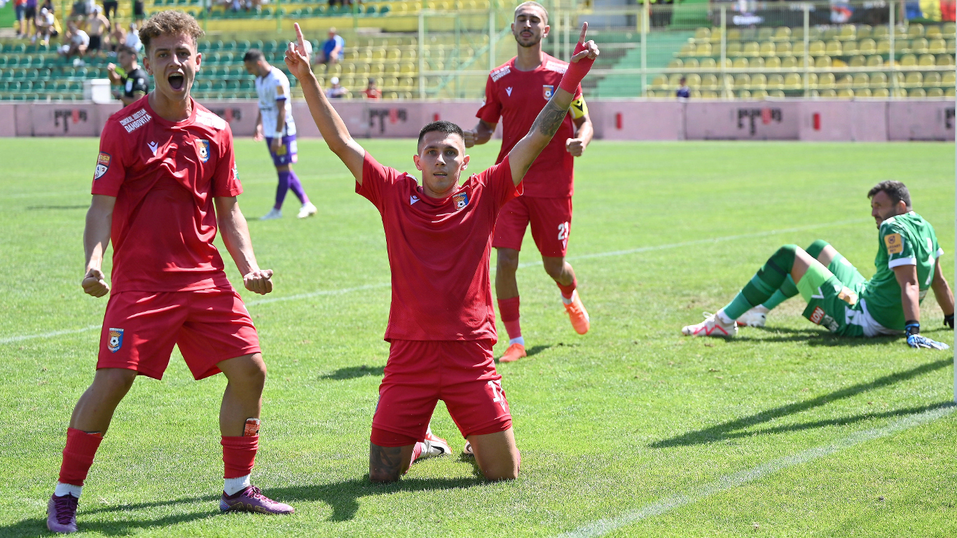 A murit Luca Manolache, jucător de fotbal în vârstă de 19 ani!