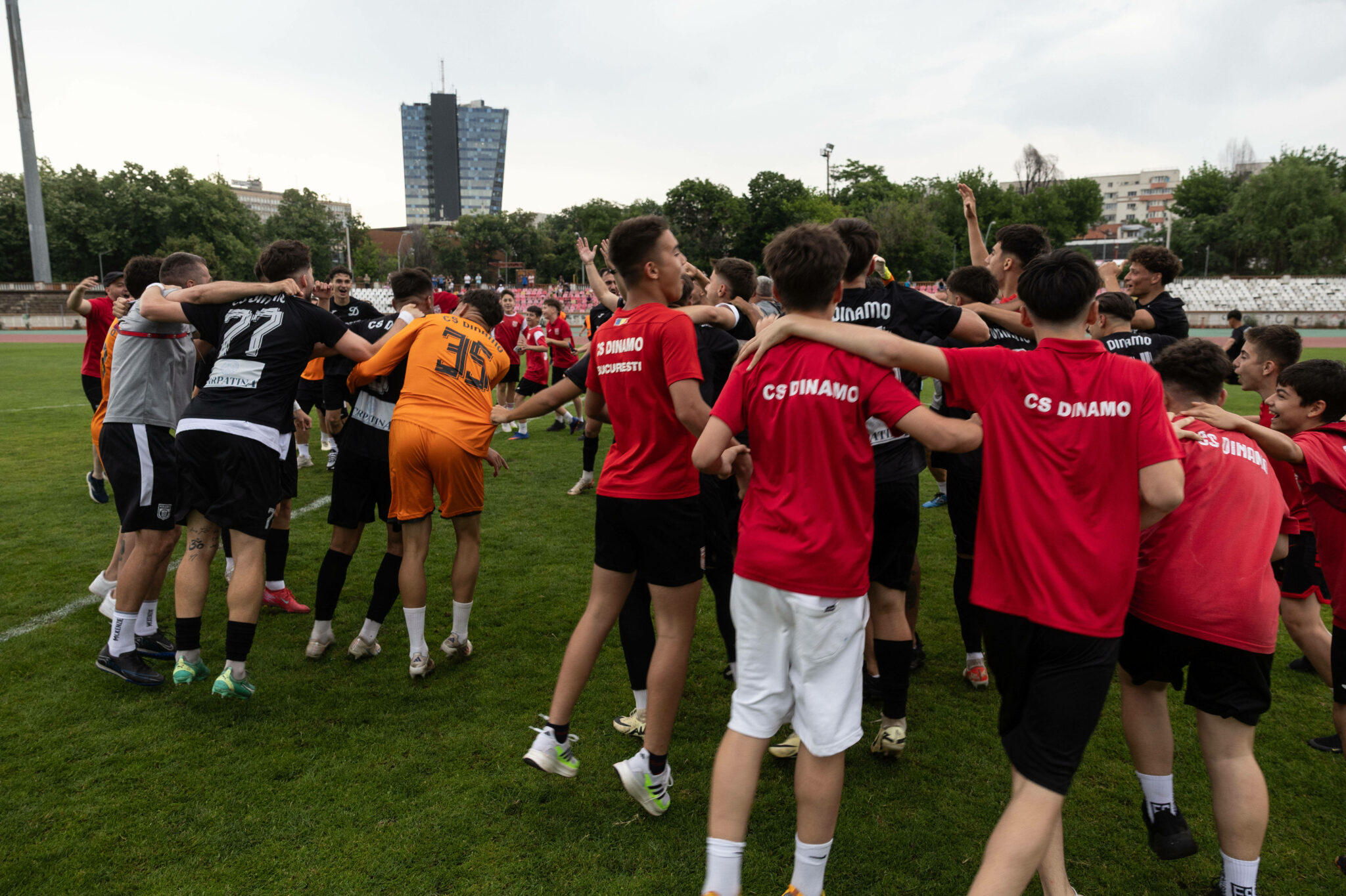 Florin Bratu a promovat CS Dinamo în Liga 2!