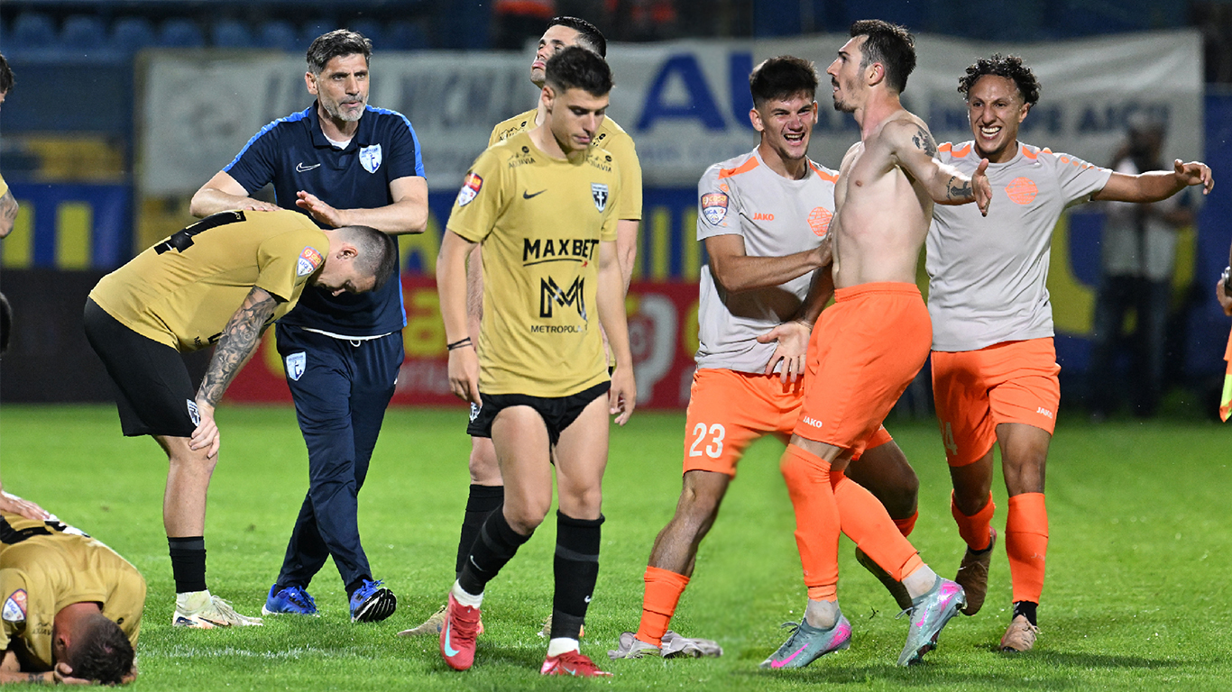 Aproape de o premieră în 10 ani de baraje de promovare/menținere în ...