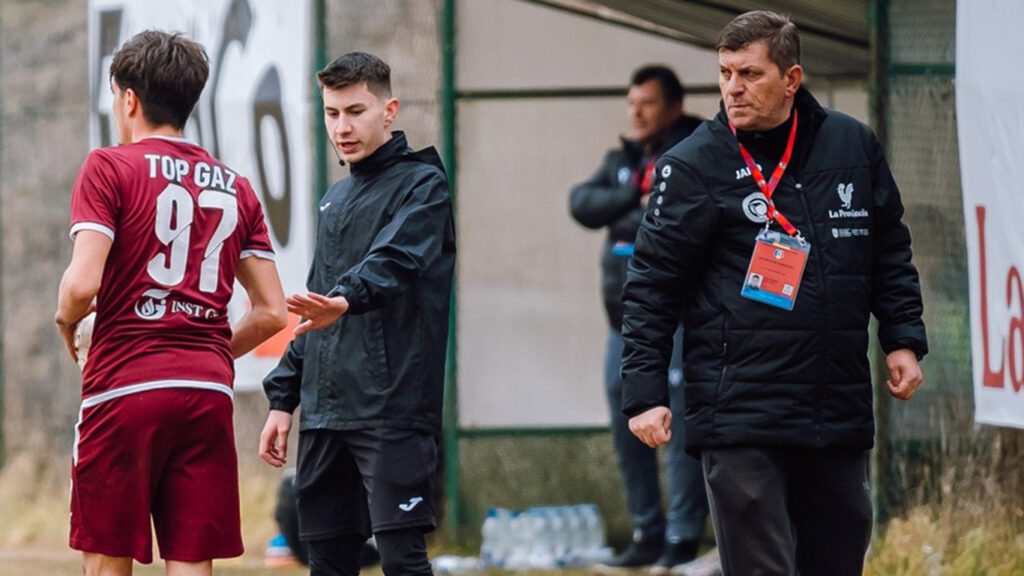 Mihai Ianc îl înlocuieşte pe Călin Moldovan