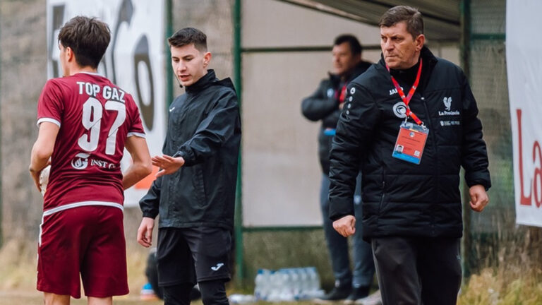 Mihai Ianc îl înlocuieşte pe Călin Moldovan