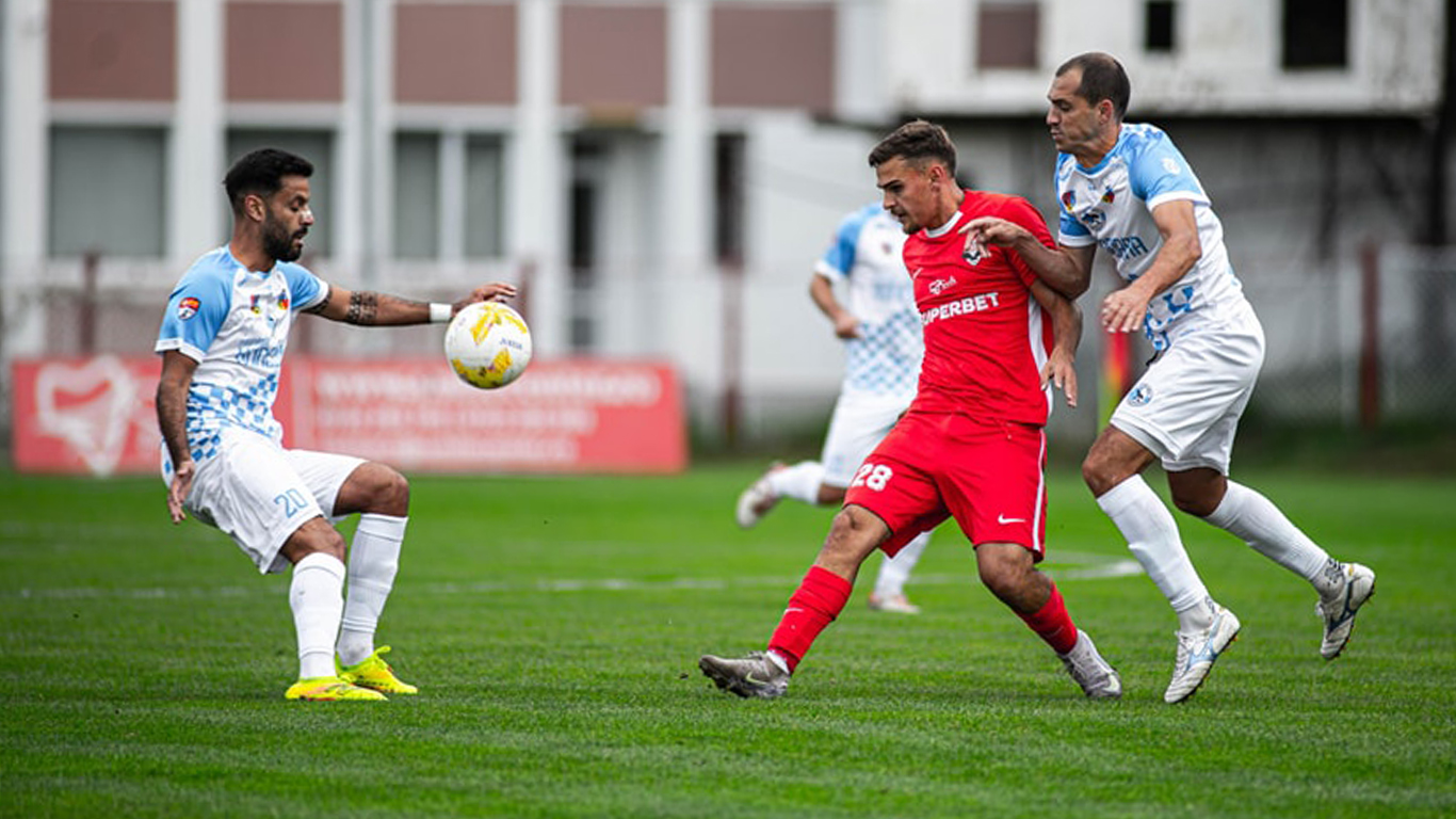 Corvinul a trecut la limită de AFC Câmpulung Muscel