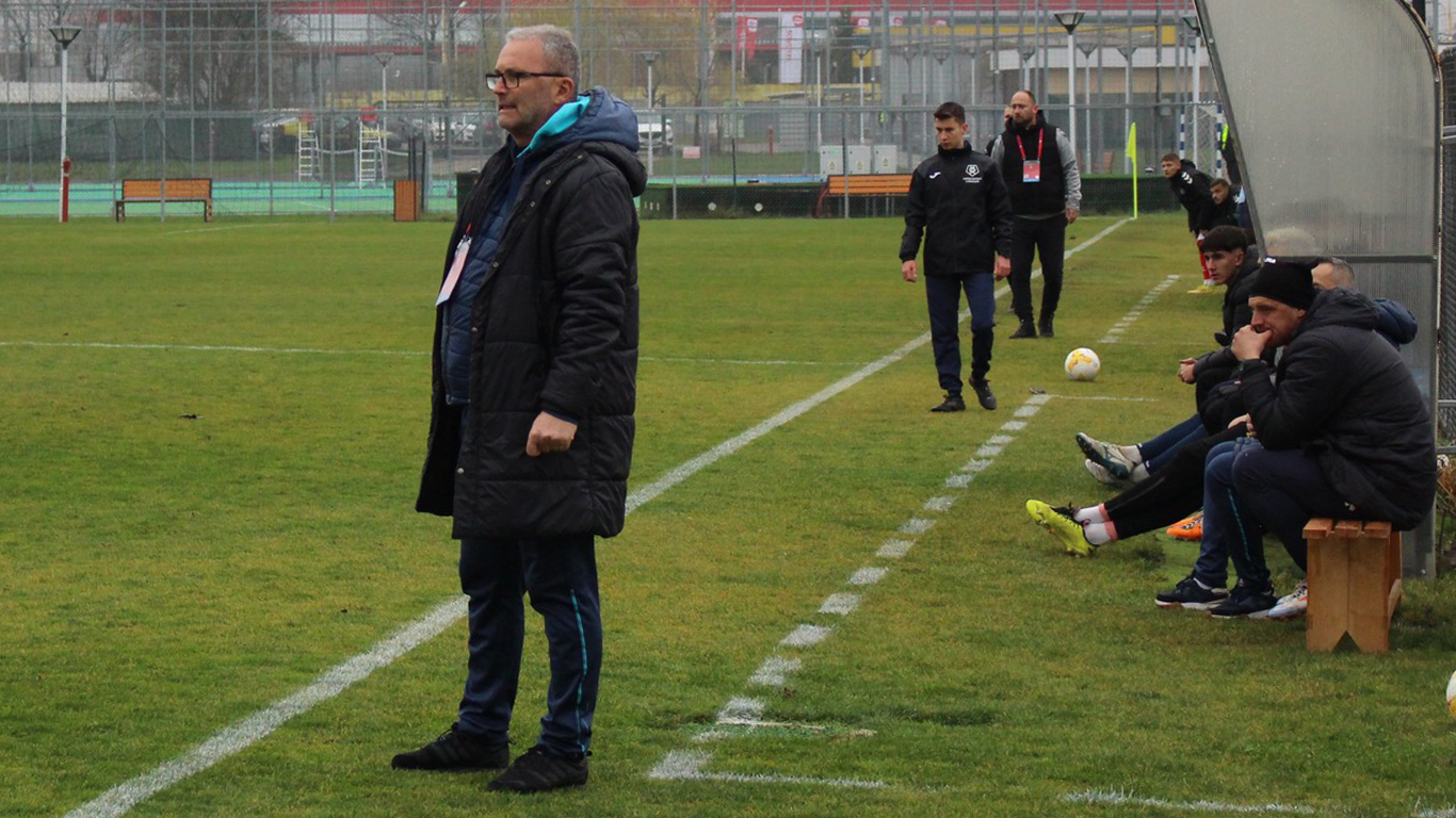 Mihai Ianc îl înlocuieşte pe Călin Moldovan