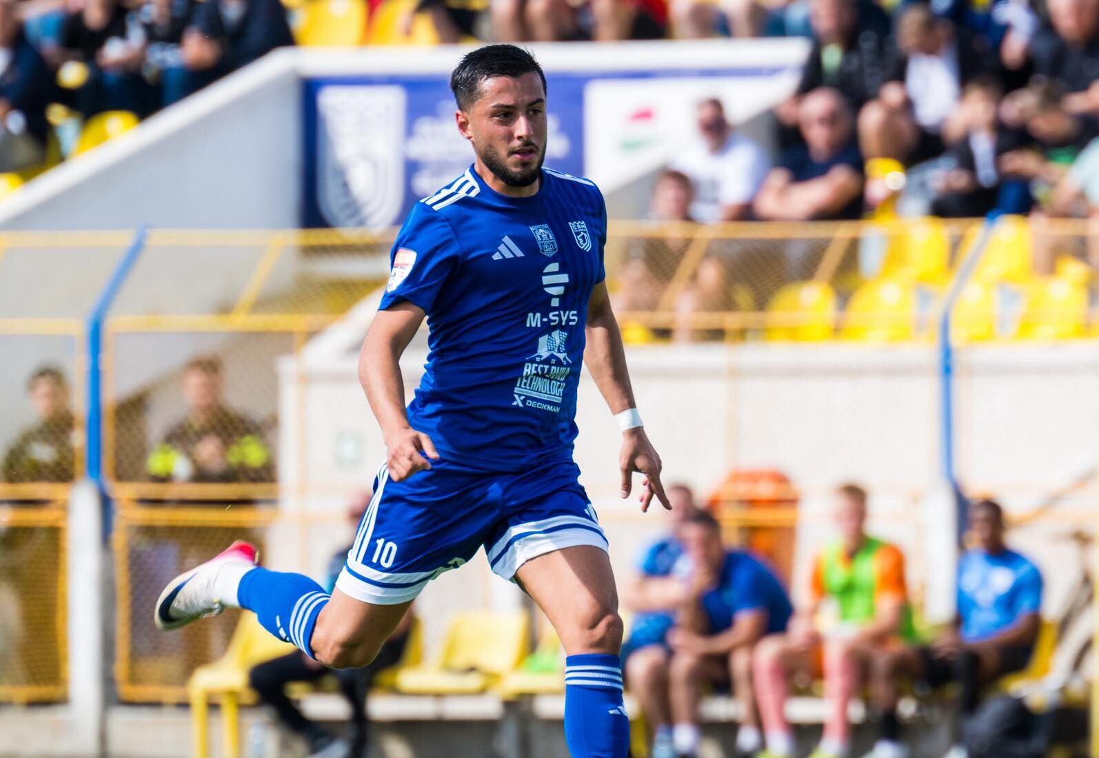 Robert Mustacă și CSM Olimpia Satu Mare au reziliat contractul